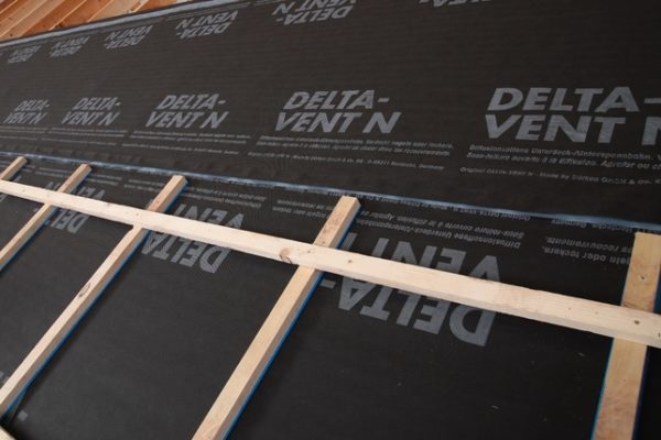 DELTA VENT N - breathable roofing underlay for pitch roofs